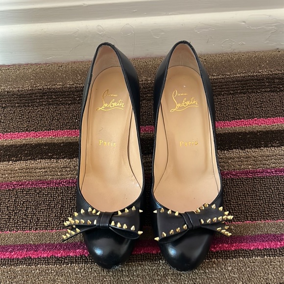 Christian Louboutin | Shoes | Christian Loubiton Heel 355 | Poshmark